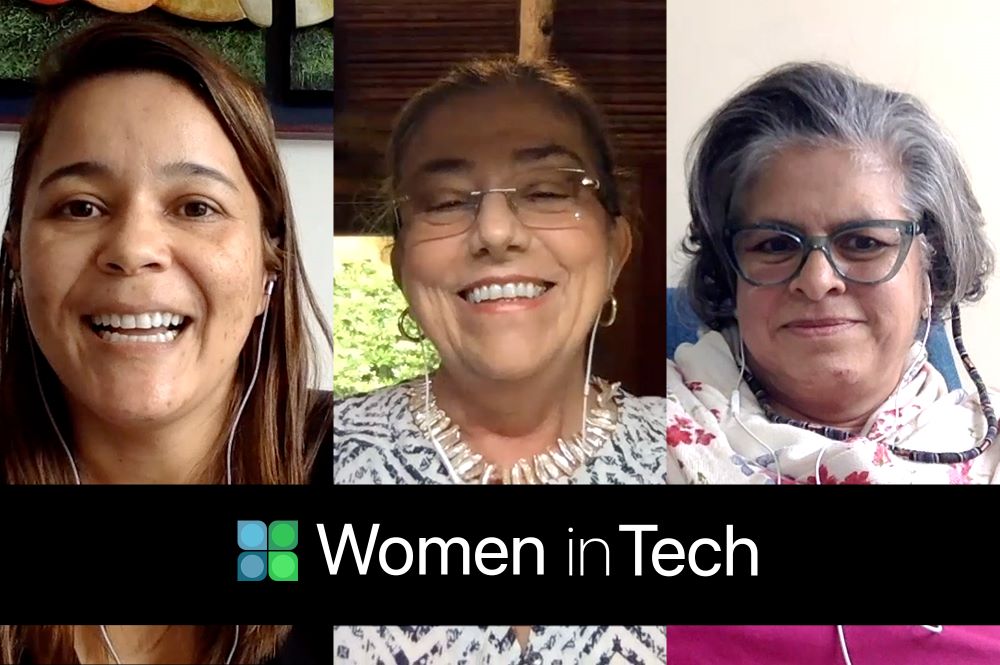 Three Colombian women connected through low code.